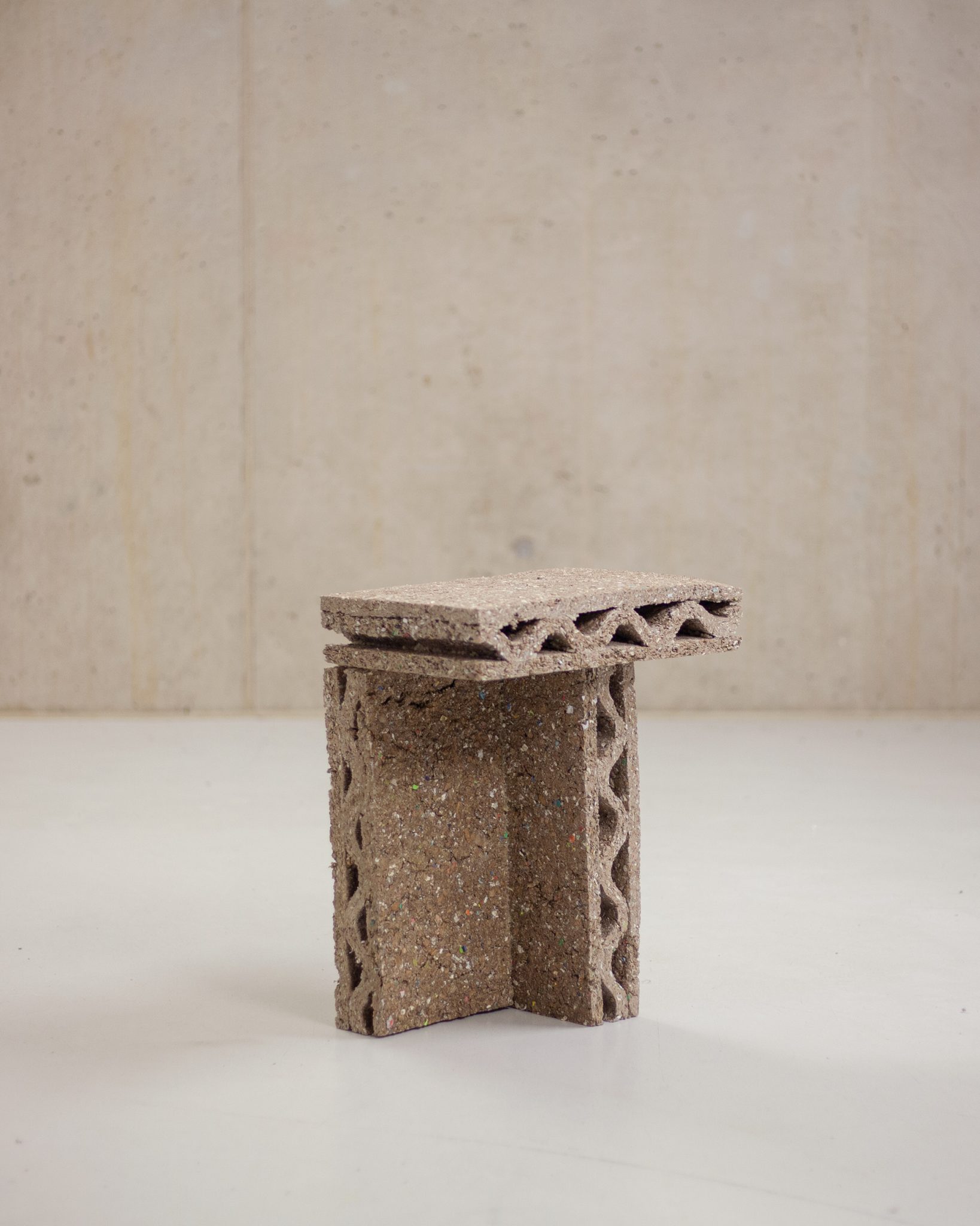 Constructive Pulp Board - Heiko Bauer