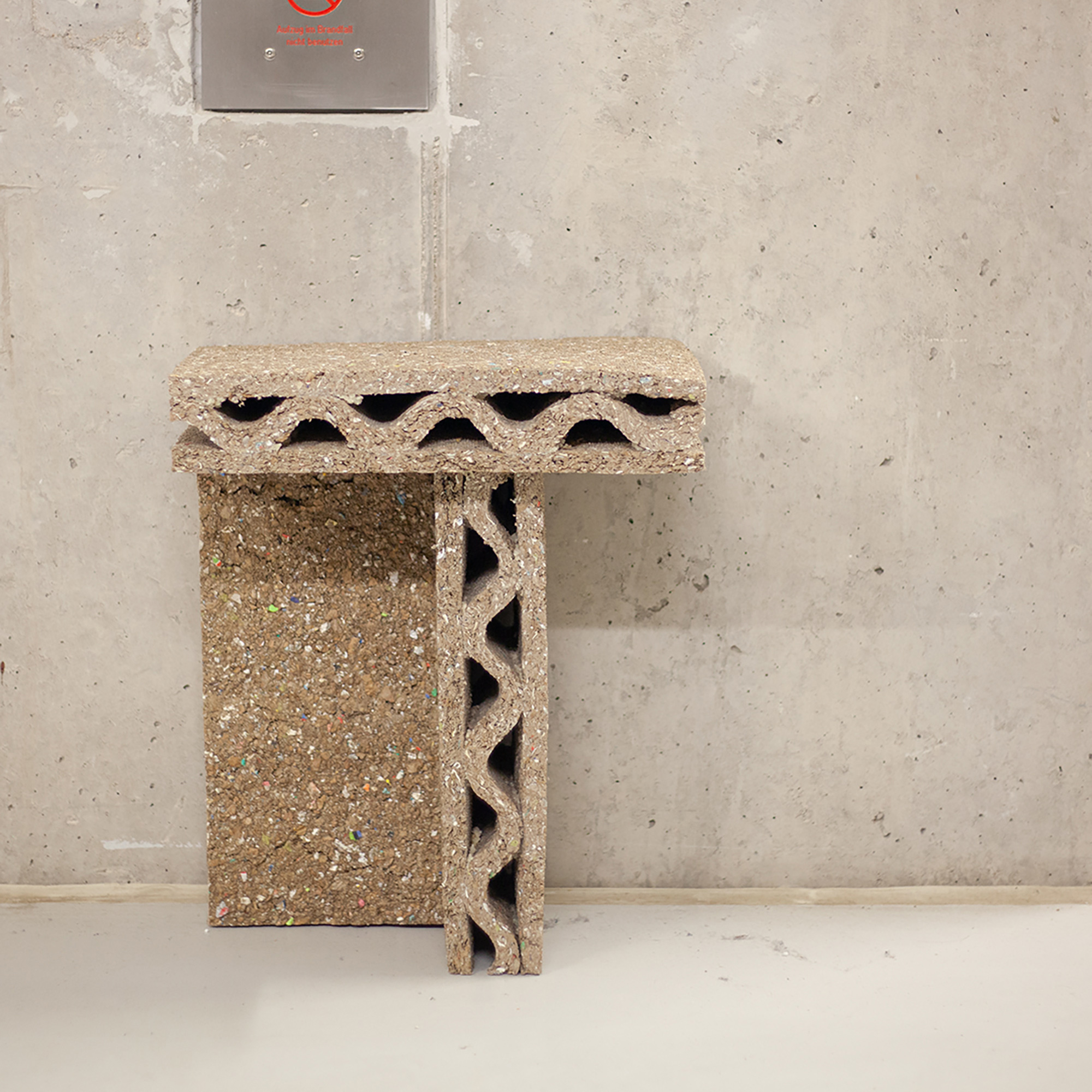 Constructive Pulp Board – Heiko Bauer