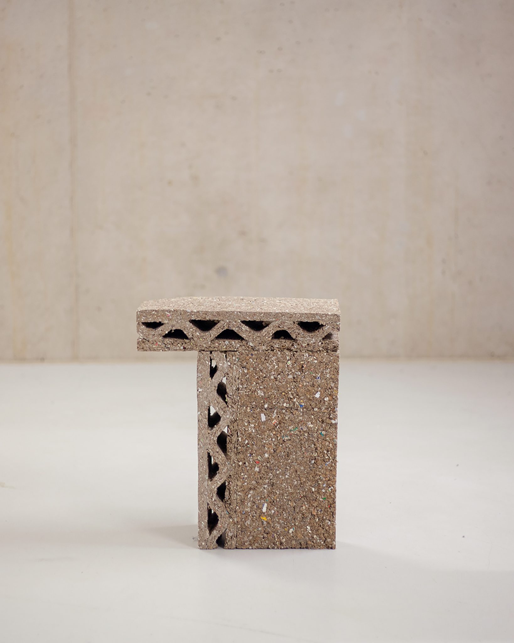 Constructive Pulp Board - Heiko Bauer