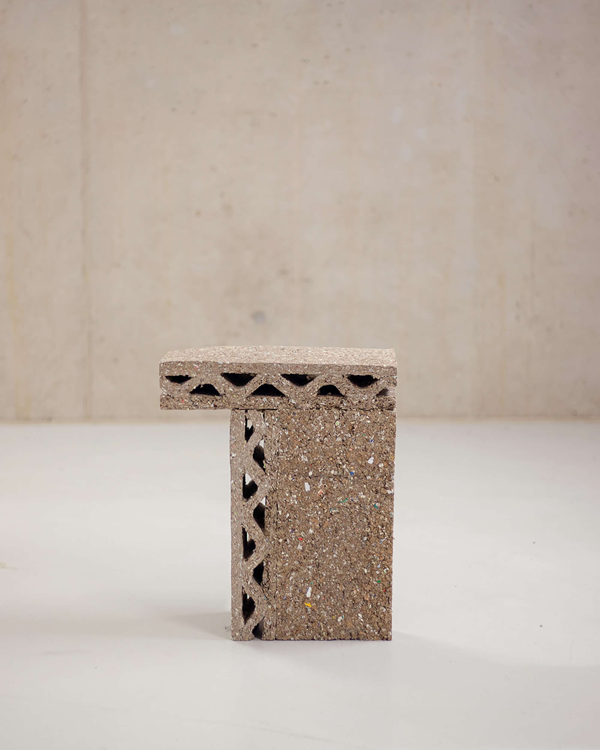 Constructive Pulp Board – Heiko Bauer